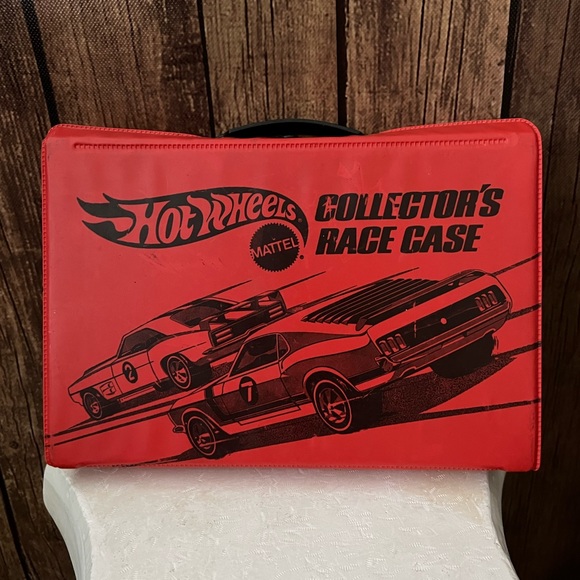Other | Vintage 1973 Hot Wheels Redline Red Collectors Race Case Nice ...